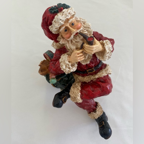 Holiday | Vintage Classic Santa Smoking Pipe Sitting Shelf Decoration 8 ...